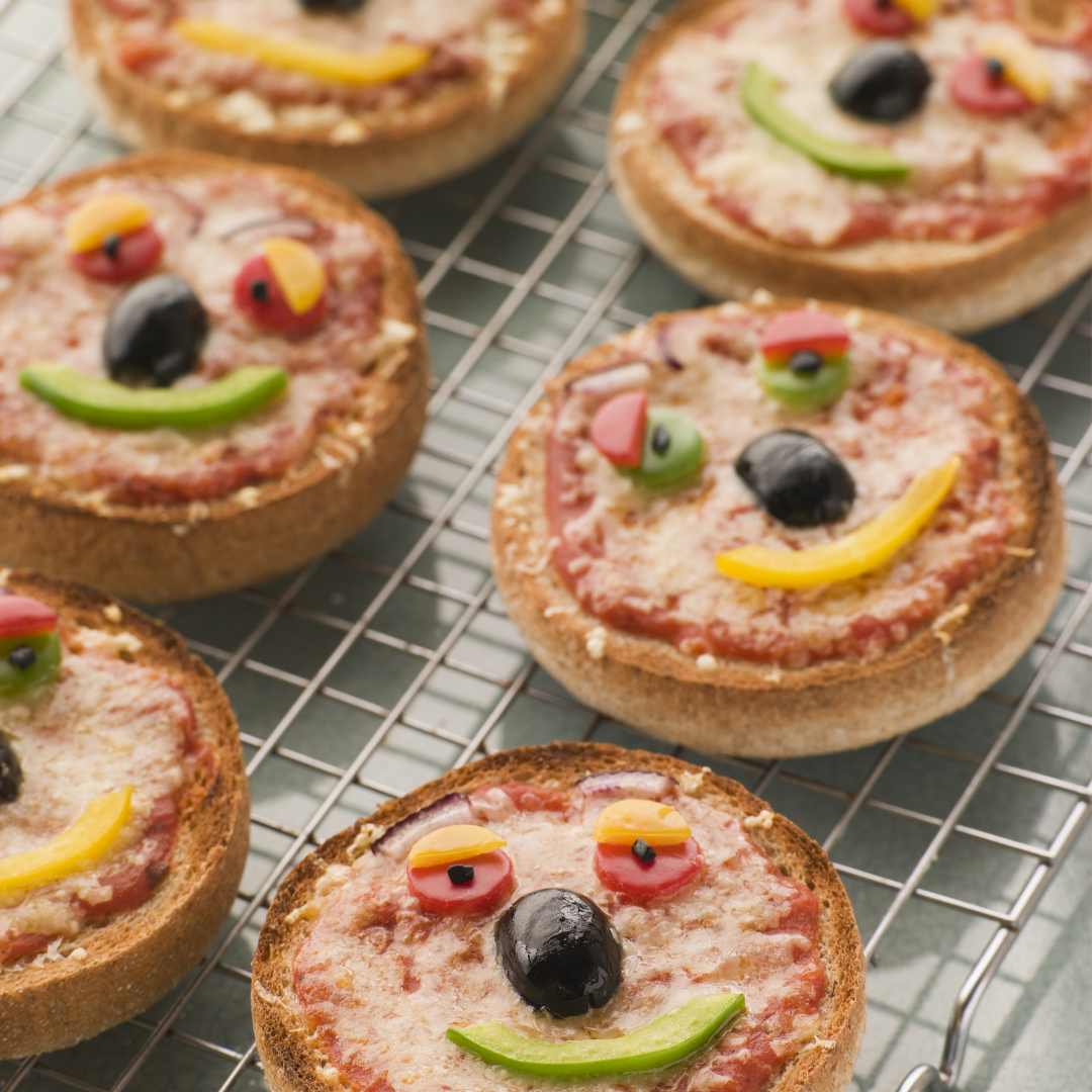 English Muffin Pizzas (freezer friendly) - Feeding Bliss